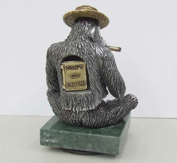 DO NOT GET CAUGHT Sculpture - Frank Meisler - Fine Art Metal Sculptures